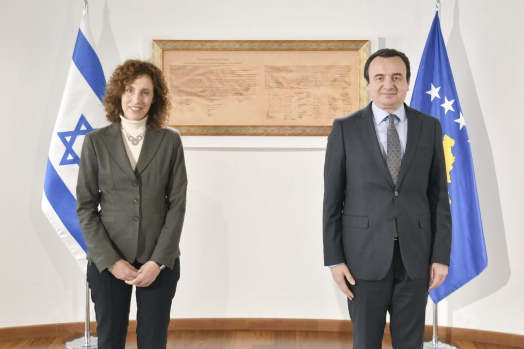 Kryeministri i Kosovës dënon sulmin e Hamasit ndaj Izraelit dhe shpreh ...